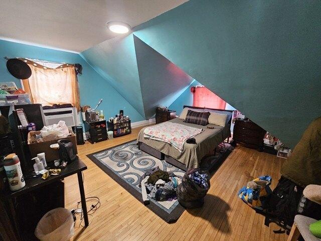 house with 6 bedroom, Boston MA ES104570780