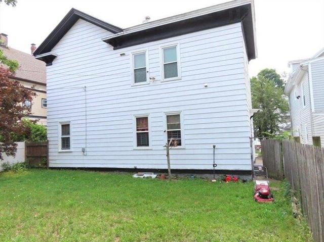 house with 6 bedroom, Boston MA ES104848925