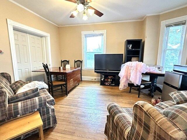 house with 6 bedroom, Boston MA ES104329663