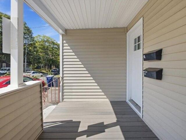 house with 6 bedroom, Boston MA ES105427111