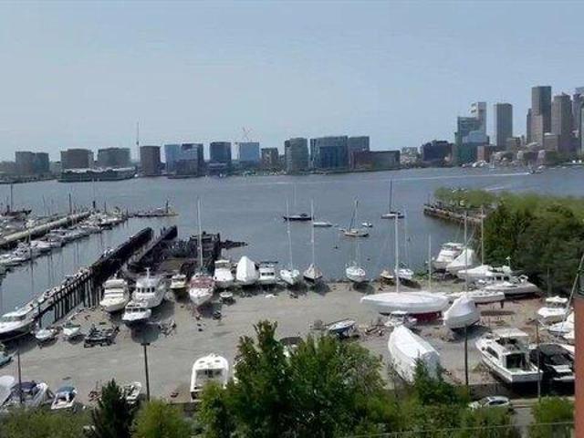 house with 6 bedroom, Boston MA ES105059074