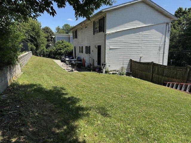 house with 6 bedroom, Boston MA ES105061257