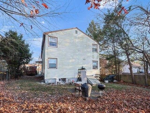 house with 6 bedroom, Boston MA ES105256729