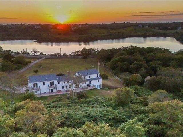 house with 6 bedroom, Block Island RI DLS103034667