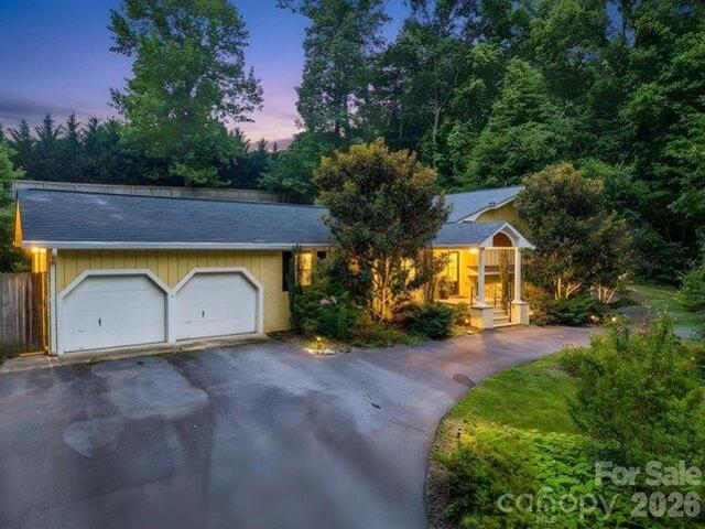 house with 6 bedroom, Black Mountain NC DS103604997