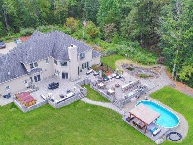 house with 6 bedroom, Blairstown NJ DLS101656699