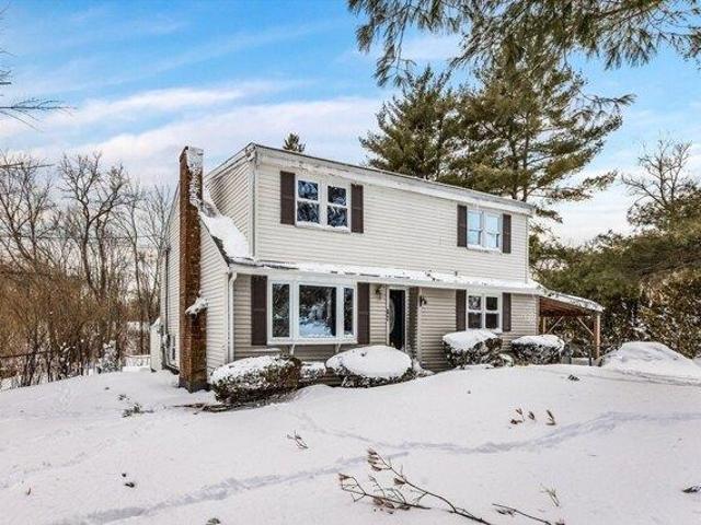 house with 6 bedroom, Brockton MA DS102777368