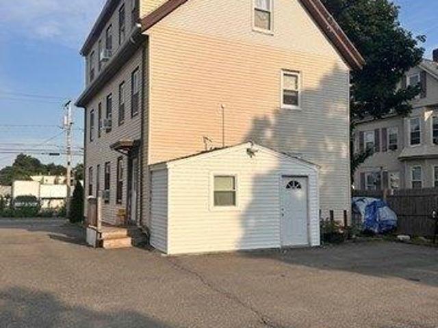house with 6 bedroom, Brockton MA DS104299851