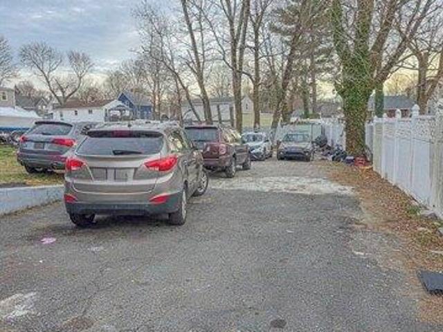 house with 6 bedroom, Brockton MA ES103126095