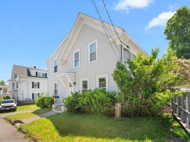 house with 6 bedroom, Brockton MA ES104011050