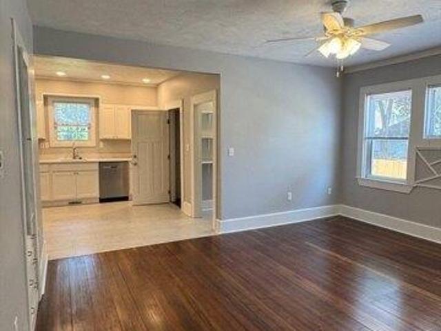 house with 6 bedroom, Brockton MA ES105126729