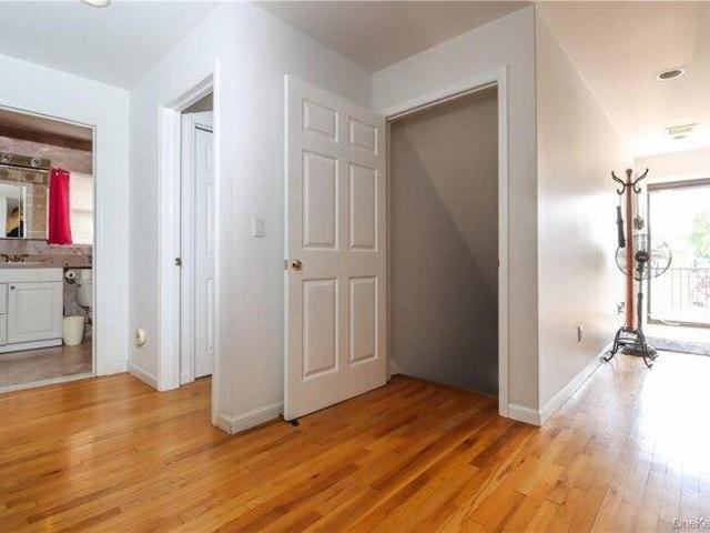 house with 6 bedroom, Bronxville NY ES105206550