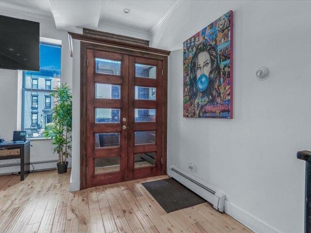 house with 6 bedroom, Brooklyn NY DLS101781344