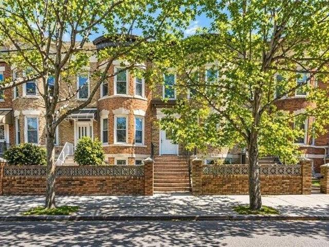 house with 6 bedroom, Brooklyn NY DS101801424