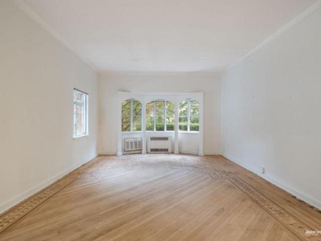 house with 6 bedroom, BROOKLYN NY DS103417271
