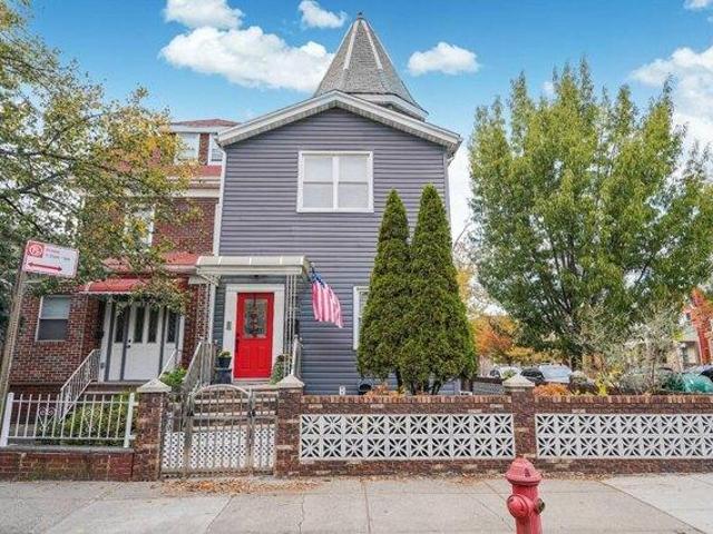 house with 6 bedroom, Brooklyn NY DS103624594