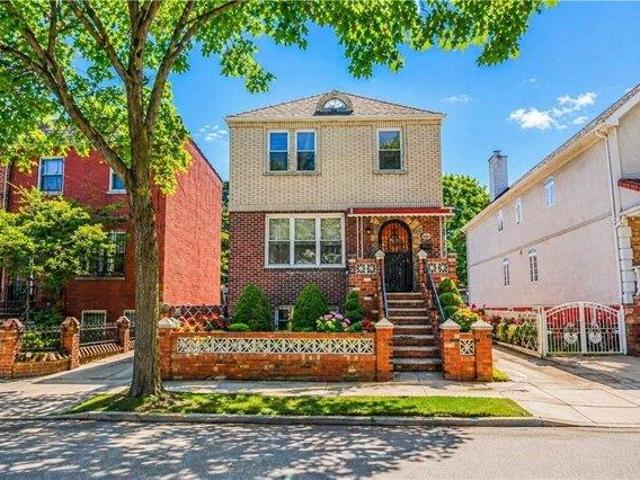 house with 6 bedroom, Brooklyn NY ES104898402