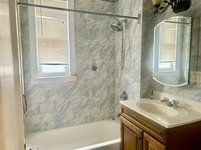 house with 6 bedroom, Brooklyn NY ES105206032