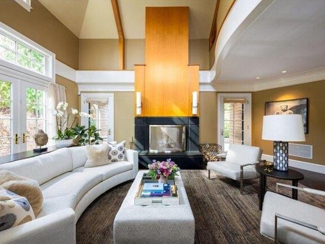 house with 6 bedroom, Brookline MA ES103186412