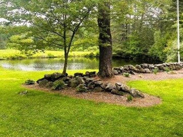 house with 6 bedroom, Bradford NH ES104352781