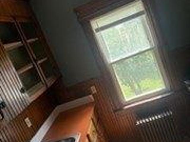 house with 6 bedroom, Bridgewater MA ES105207646