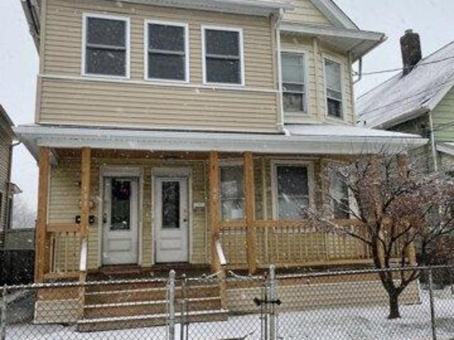 house with 6 bedroom, Bridgeport CT DLS102256463