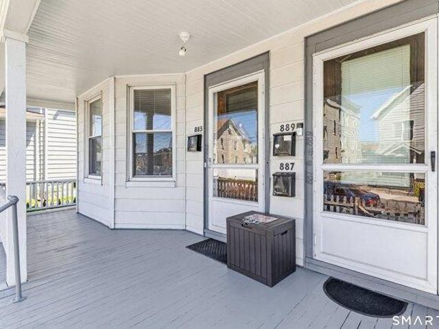 house with 6 bedroom, Bridgeport CT ES103100091