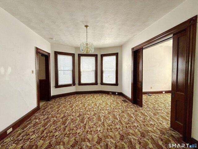 house with 6 bedroom, Bridgeport CT ES103433509