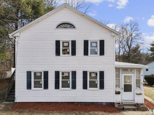 house with 6 bedroom, Bristol CT DLS102212232