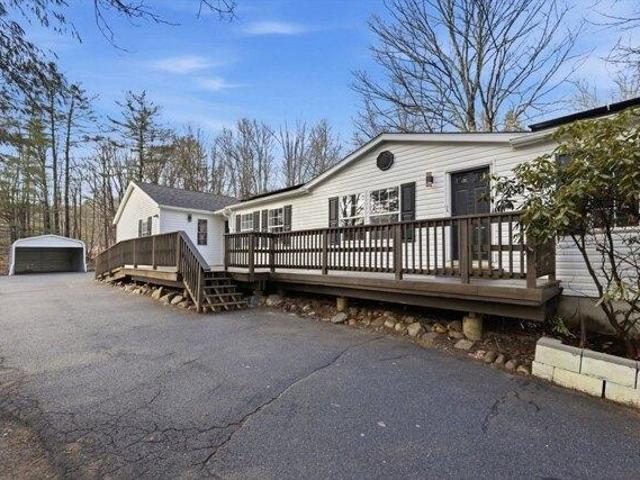 house with 6 bedroom, Buckland MA DLS102447898