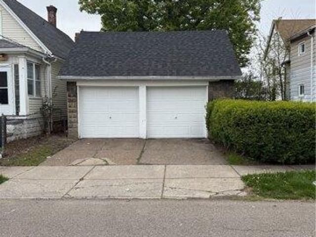 house with 6 bedroom, Buffalo NY DS103624381