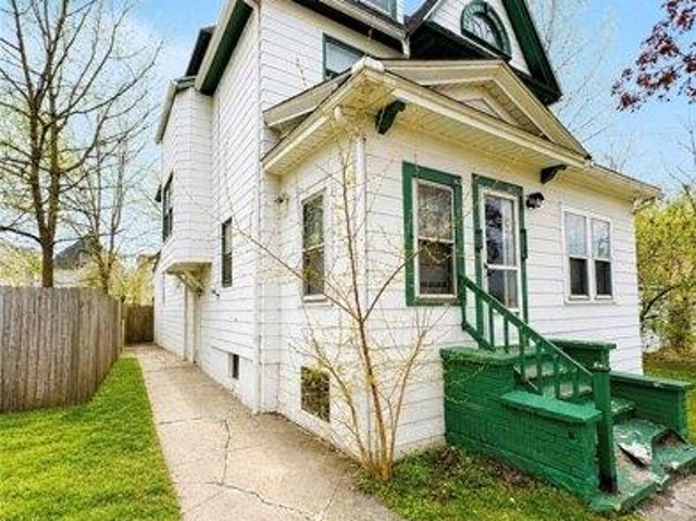 house with 6 bedroom, Buffalo NY DS103621195
