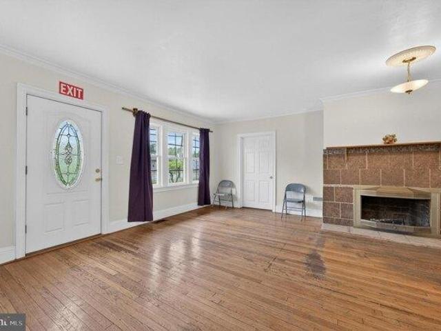 house with 6 bedroom, Burlington NJ DS103626341