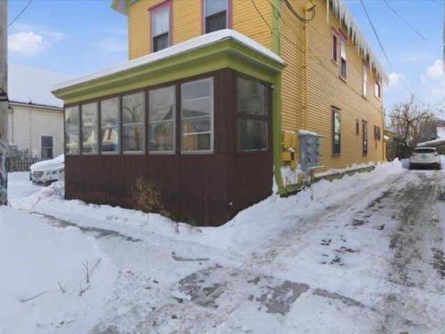 house with 6 bedroom, Burlington VT DLS101780579