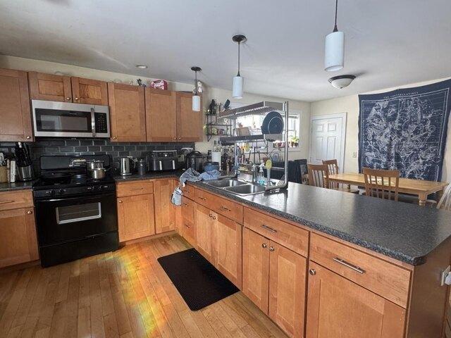 house with 6 bedroom, Burlington VT ES104009301