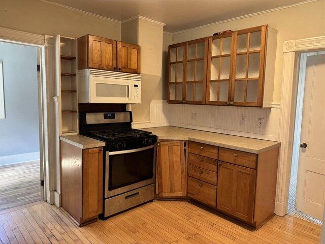 house with 6 bedroom, Burlington VT ES105172986