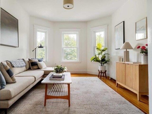 house with 6 bedroom, Cambridge MA DS104329982