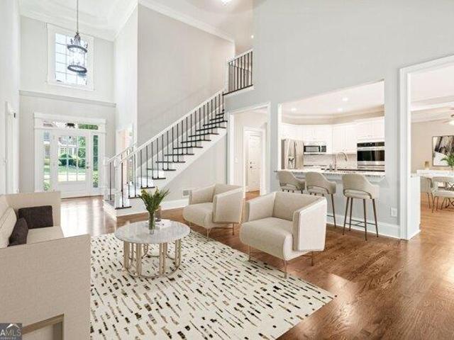 house with 6 bedroom, Canton GA DLS91666090