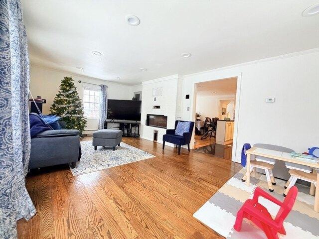 house with 6 bedroom, Canton MA DS103098700