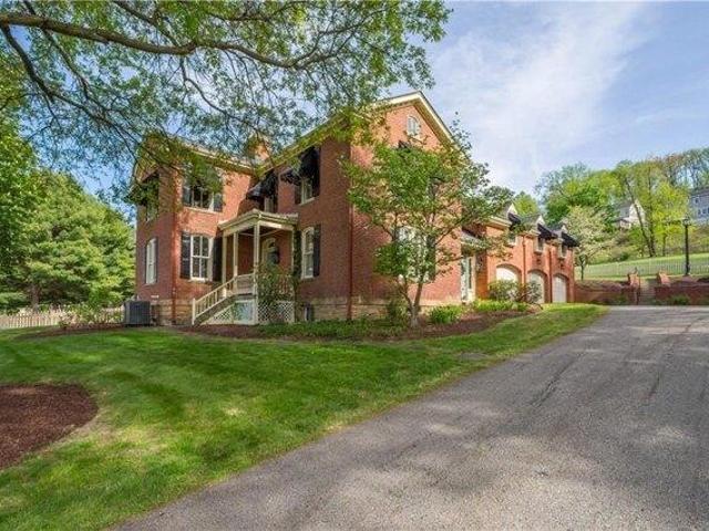 house with 6 bedroom, Canonsburg PA ES104901812