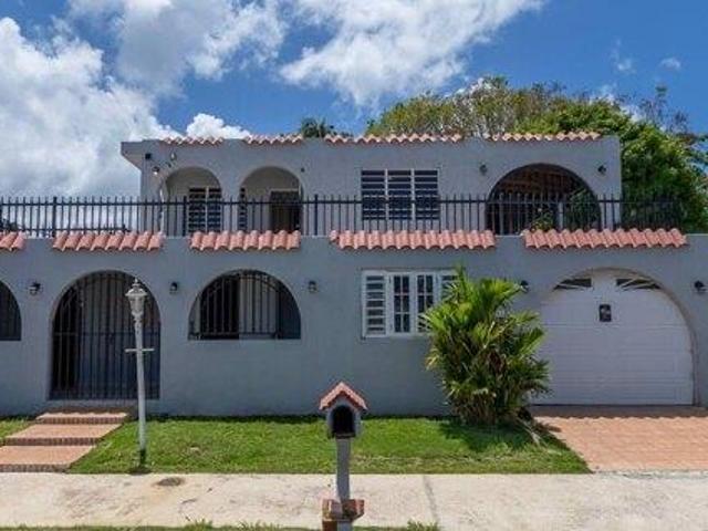 house with 6 bedroom, Carolina RI ES103221647