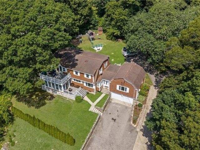 house with 6 bedroom, Charlestown RI DS104330255