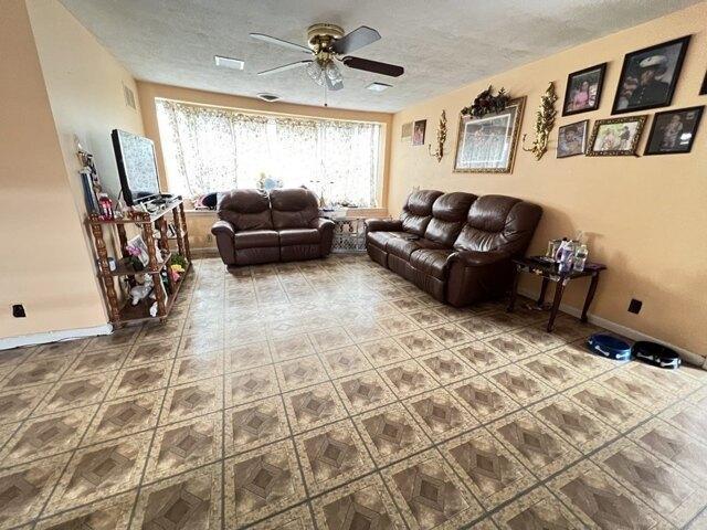 house with 6 bedroom, Chelsea MA ES105113500