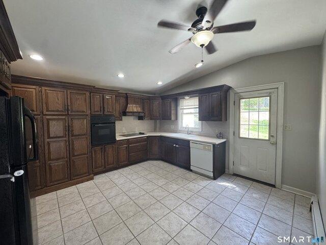 house with 6 bedroom, Cheshire CT DLS102725003