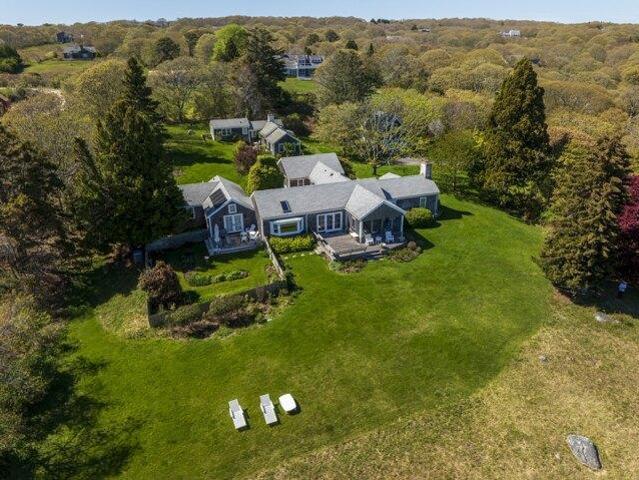 house with 6 bedroom, Chilmark MA ES103497547