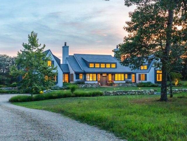 house with 6 bedroom, Chilmark MA ES105144214