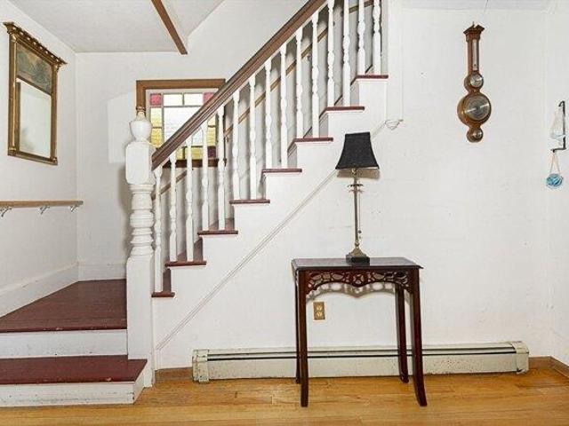 house with 6 bedroom, Concord MA DLS103019310