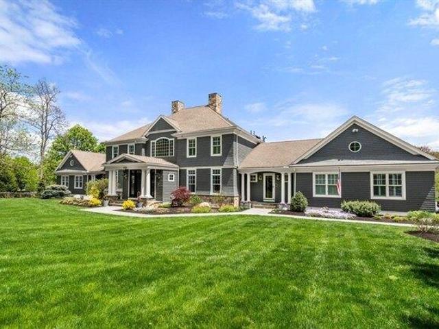 house with 6 bedroom, Concord MA ES104045724