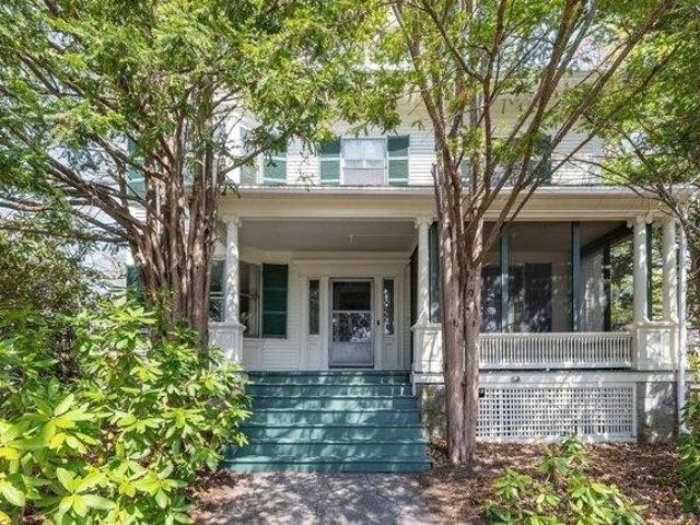 house with 6 bedroom, Concord NH ES103017266