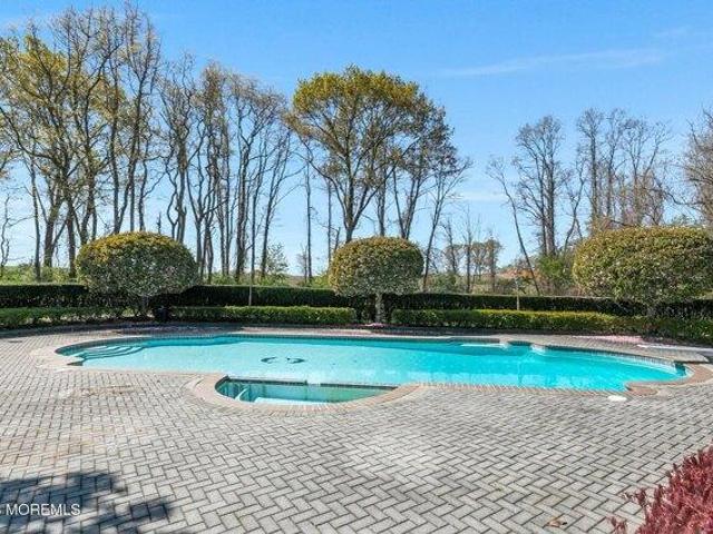 house with 6 bedroom, Colts Neck NJ DLS102826337